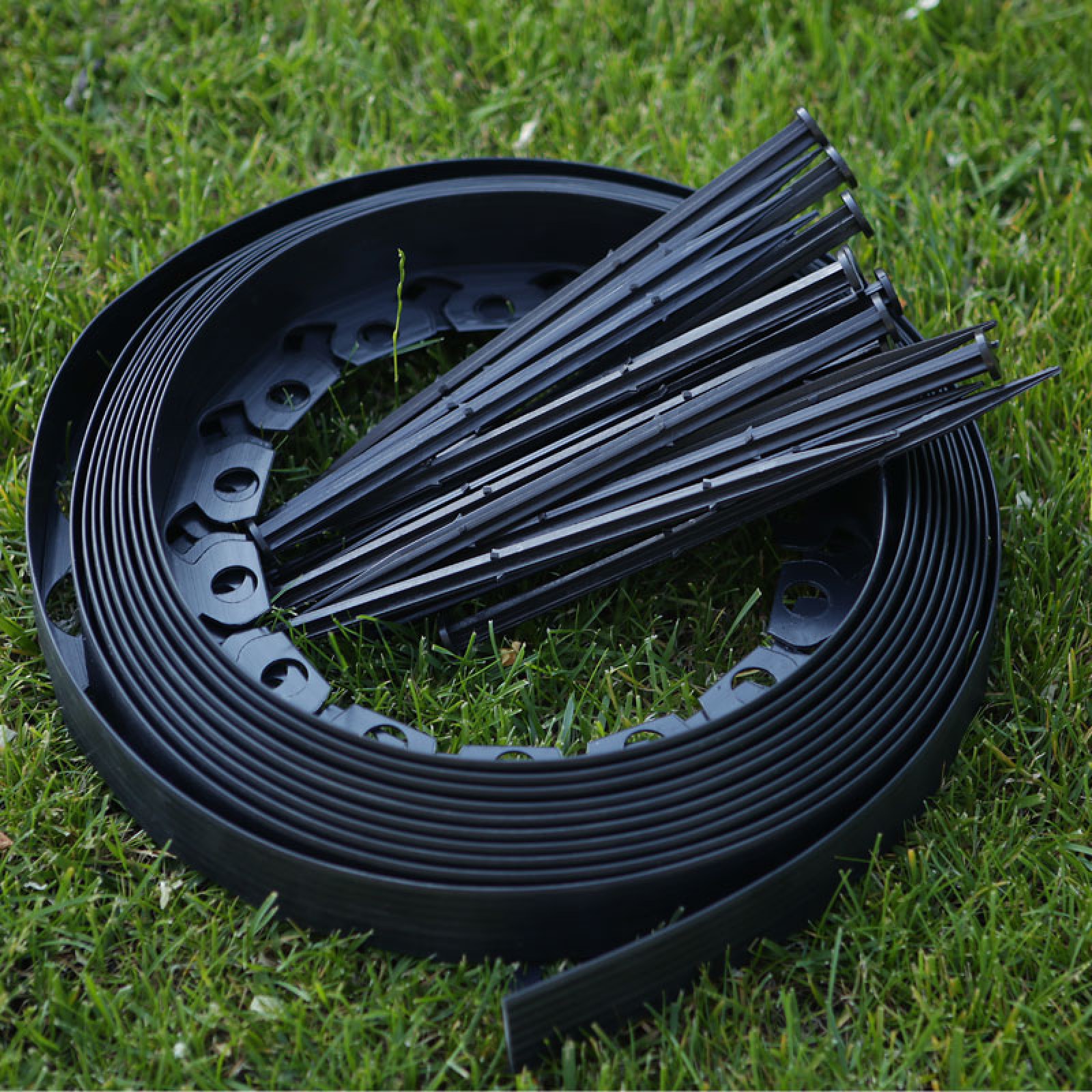 Separator gazon, bandă separatoare de gazon 10m x 4 cm, negru